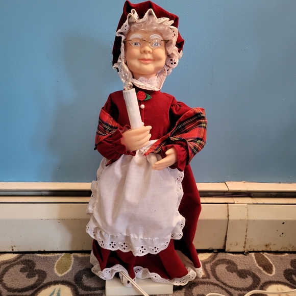 Vintage | Holiday | Vtg Animated Mrs Claus 24 Tall Works | Poshmark